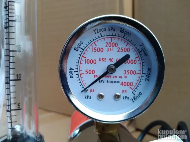 Regulator Pritiska Za CO2 Sa Grejačem (JASIC) - KupujemProdajem