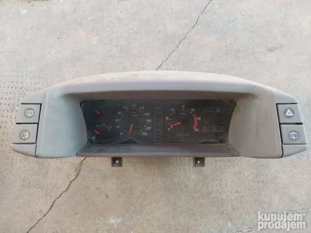 Instrument tabla Citroen BX km sat prekidac grejanje migavce - KupujemProdajem
