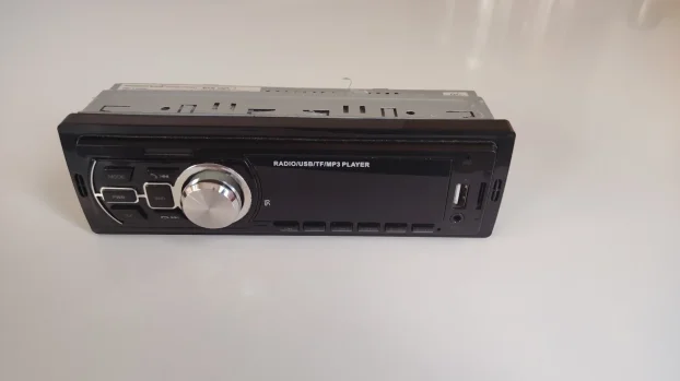 Auto radio – FM/USB/SD/AUX/MP3/Bluetooth - KupujemProdajem