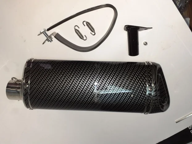 Auspuh top karbon D tip za skutere i motorcikle 125/150/200 ...