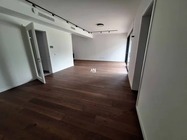 Banjičkih žrtava, Senjak, Savski venac, Beograd - KupujemProdajem