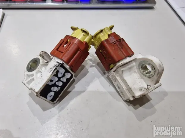 Alfa Romeo MiTo senzor airbaga crash senzor - KupujemProdajem