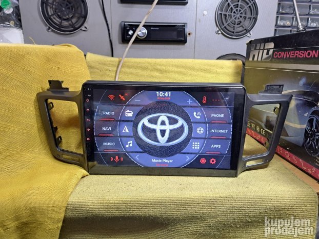 Toyota RAV 4 2013-2017 Android multimedija Navigacija - KupujemProdajem