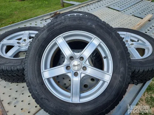 Alu felne 17 5x114,3 gume 235 65 17 - KupujemProdajem