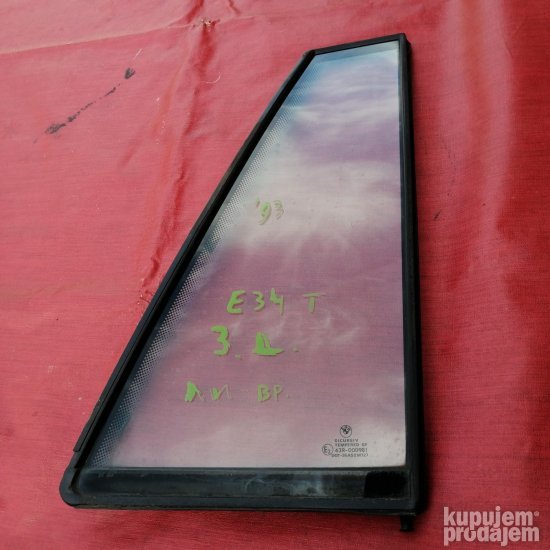 Trokut staklo Z.D. vrata za BMW e34 Touring - KupujemProdajem