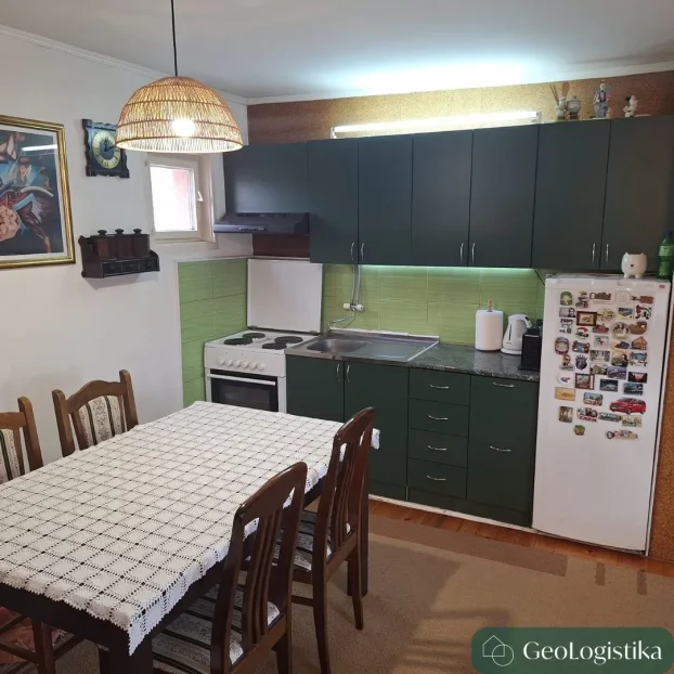 Centar, Ub - KupujemProdajem