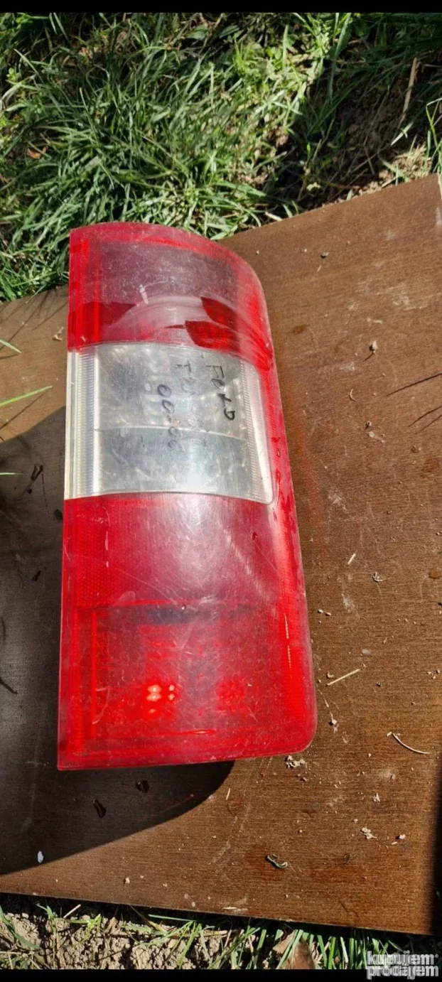 Desni stop ford transit - KupujemProdajem