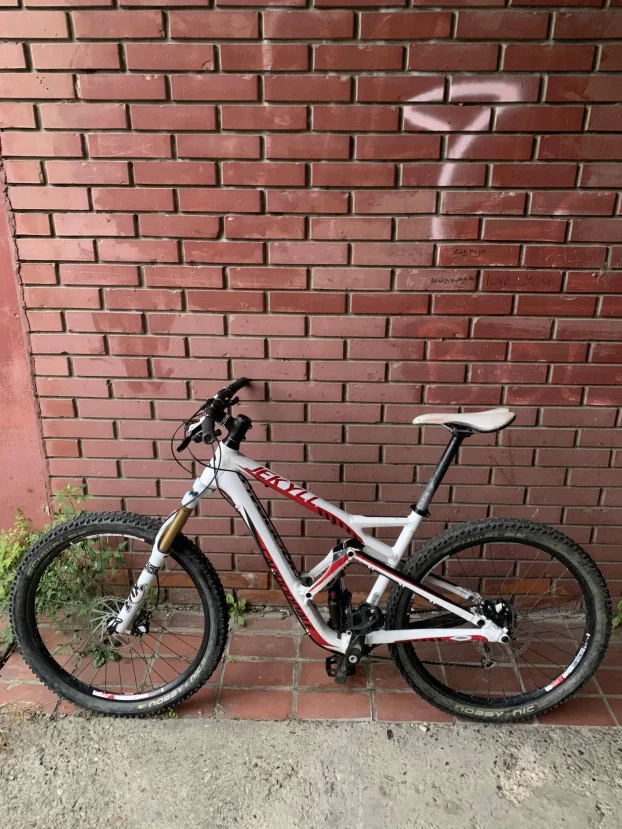 Cannondale Jekyll full suspension bicikl - KupujemProdajem