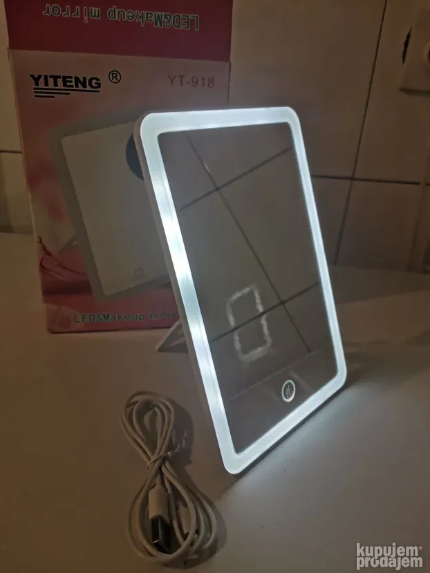 USB ogledalo za šminkanje sa LED osvetljenjem - KupujemProdajem