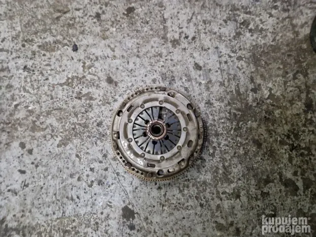 Plivajuci zamajac vw golf 1.9 1.6 tdi - KupujemProdajem