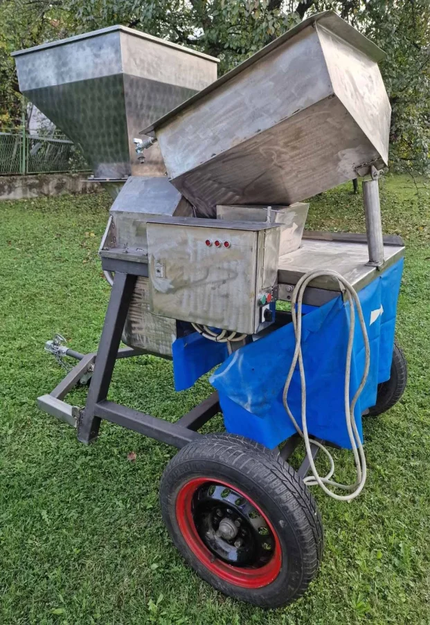 Mlin prohromski pasirka za voće jabuka, dunja šljiva šipurak ...