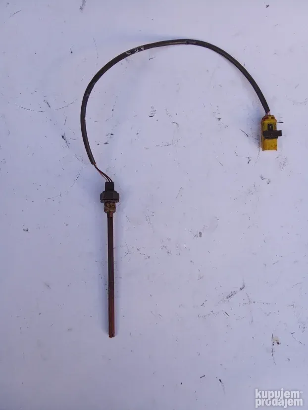 Merac ulja u motoru Peugeot 307 1.6 b16 v - KupujemProdajem