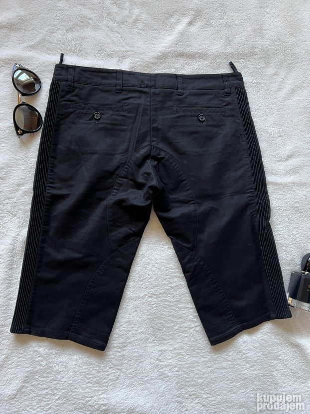 PRADA ORIGINAL crne zenske bermude sorts 42 / S - M KAO NOVE - KupujemProdajem