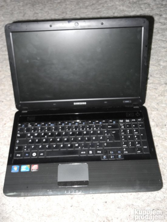 Laptop SAMSUNG NP-R540 intel i3 delovi NP R540 - KupujemProdajem