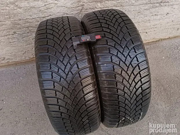 Bridgestone Zimske 205/55 16 Sara 7,0mm 205/55 R16 p - KupujemProdajem