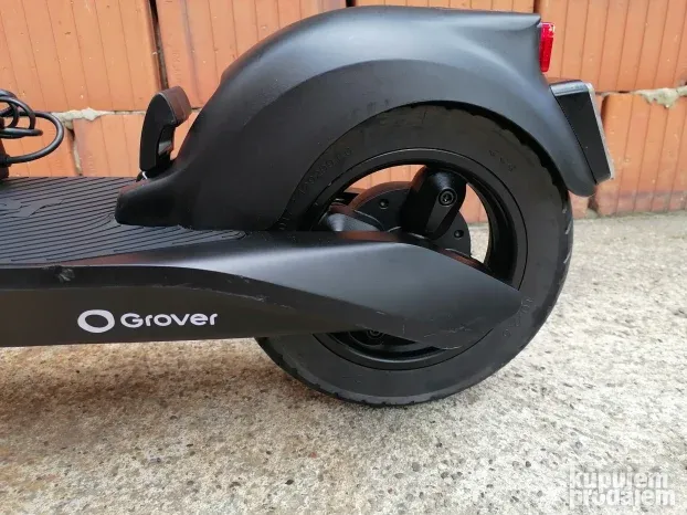 El. Trotinet Grover Rush 2021 odličan - KupujemProdajem