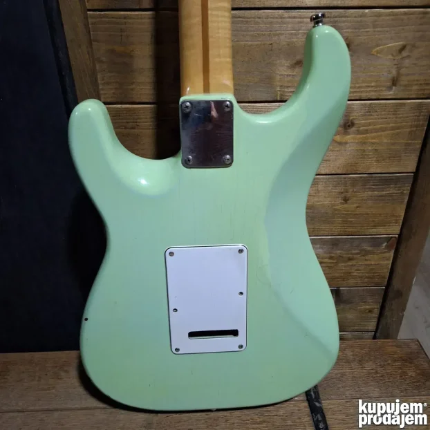 Custom Shop Level Hand Made Dadula Stratocaster - ZAMENA - KupujemProdajem