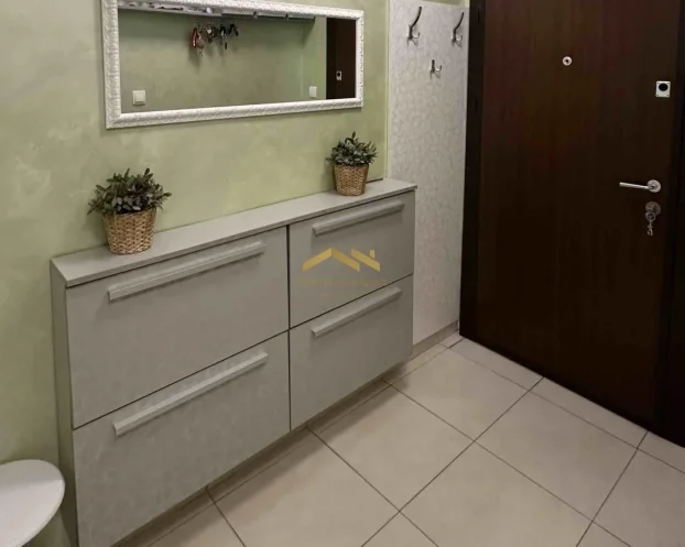 Četvorosoban stan na prodaju - Novo Naselje, Novi Sad - KupujemProdajem