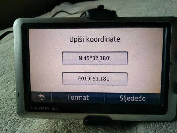 navigacija garmin 5 inča 1490 - nove mape cele evrope - KupujemProdajem