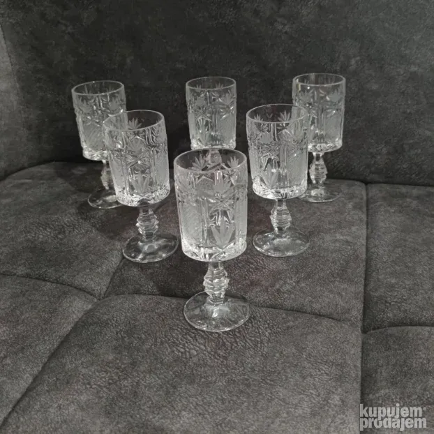 Kristalne case - KupujemProdajem