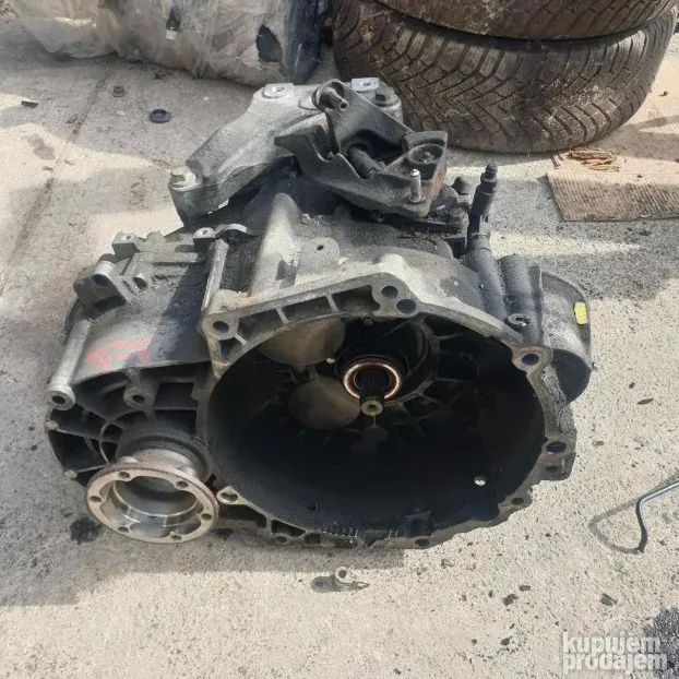 Menjac za Pasat B7 2.0Tdi 6brzina - KupujemProdajem