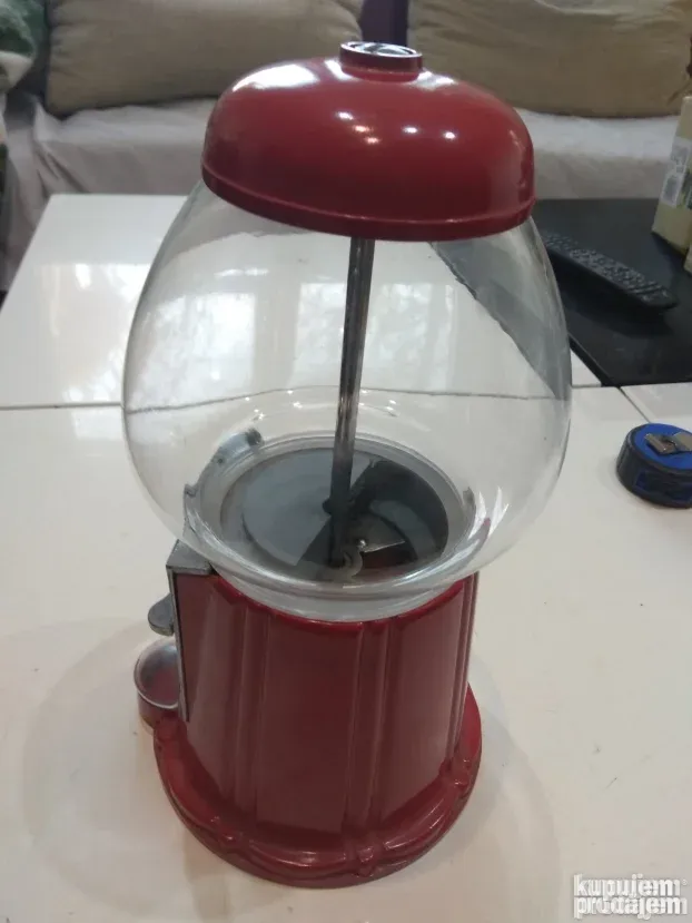 Aparat za bombone - KupujemProdajem