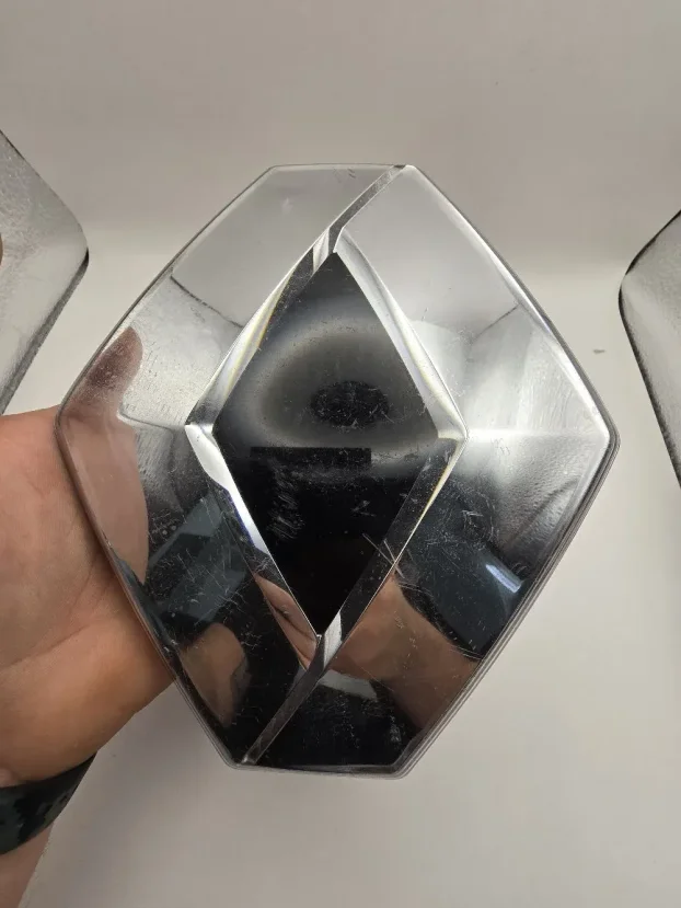 Renault znak , Reno znak stakleni talisman , megan - KupujemProdajem