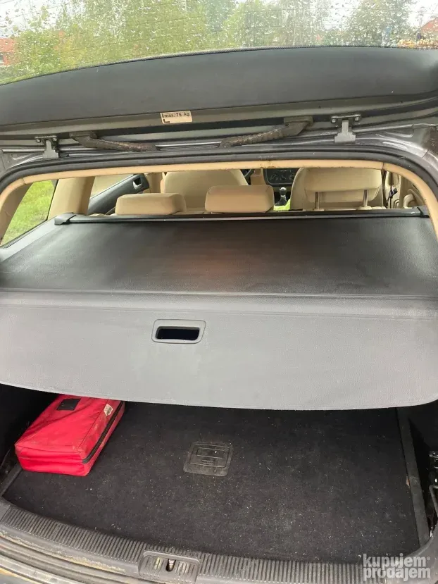 Golf 5 karavan roletna gepeka - KupujemProdajem