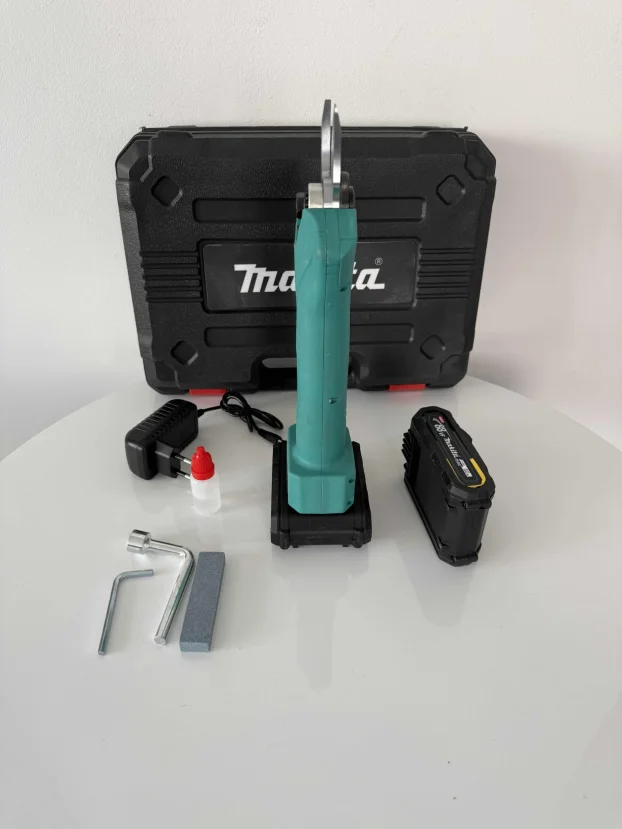 Aku Makaze 88v za orezivanje voca 2 Baterije - KupujemProdajem