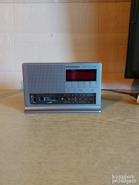 Radio,budilnik alarm Grunding - KupujemProdajem
