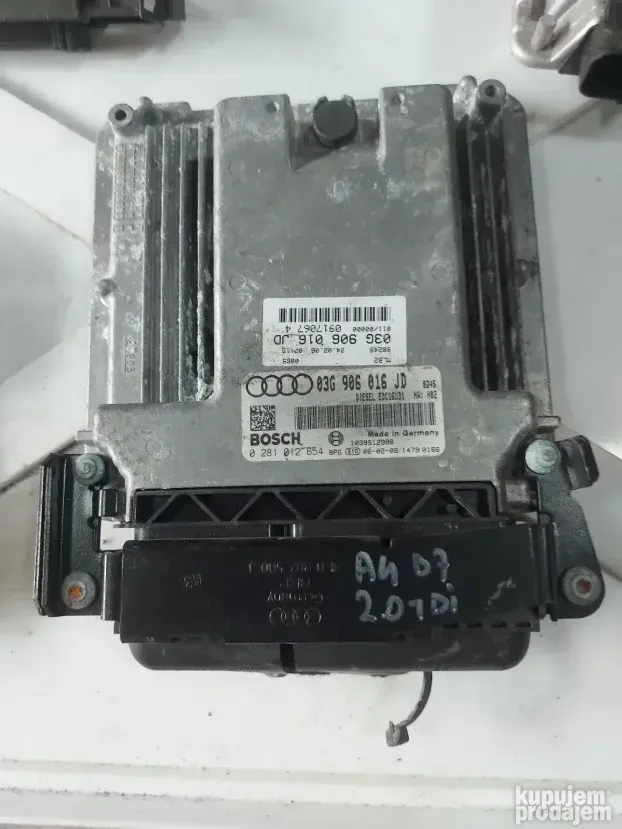 Motorni racunar Audi A4 B7 2.0TDI - KupujemProdajem