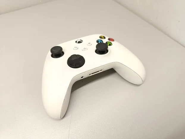 Xbox Series/Xbox One Wireless Controller White - KupujemProdajem