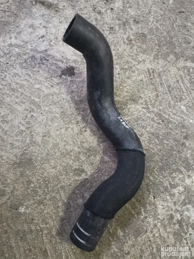 Crevo hladnjaka vode Fiat Stilo 2.4 20V - KupujemProdajem