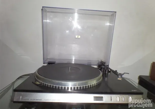 Sanyo Plus Q40 - KupujemProdajem