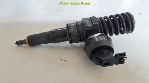 Pumpa dizna dizel Skoda Superb 2 2.0 038130073BQ #15296aom4 ...