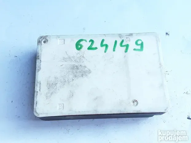 Radar senzor mercedes vito 447 2014- a4479006002 - KupujemProdajem
