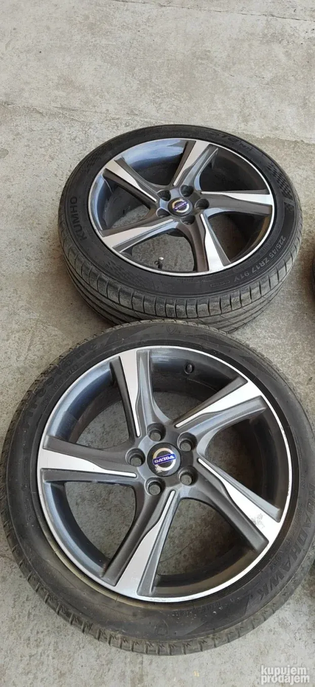Volvo Alu felne R design 17 5x108 sa gumama raspar - KupujemProdajem