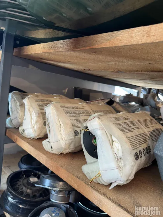 Opel Astra H Airbag Vazdusni jastuk - KupujemProdajem