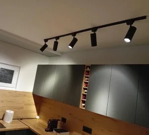 Lusteri, visilice i plafonjere - KupujemProdajem