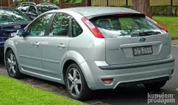 Prednje potkrilo (koruba) Ford Focus 2005 - 2011 - KupujemProdajem