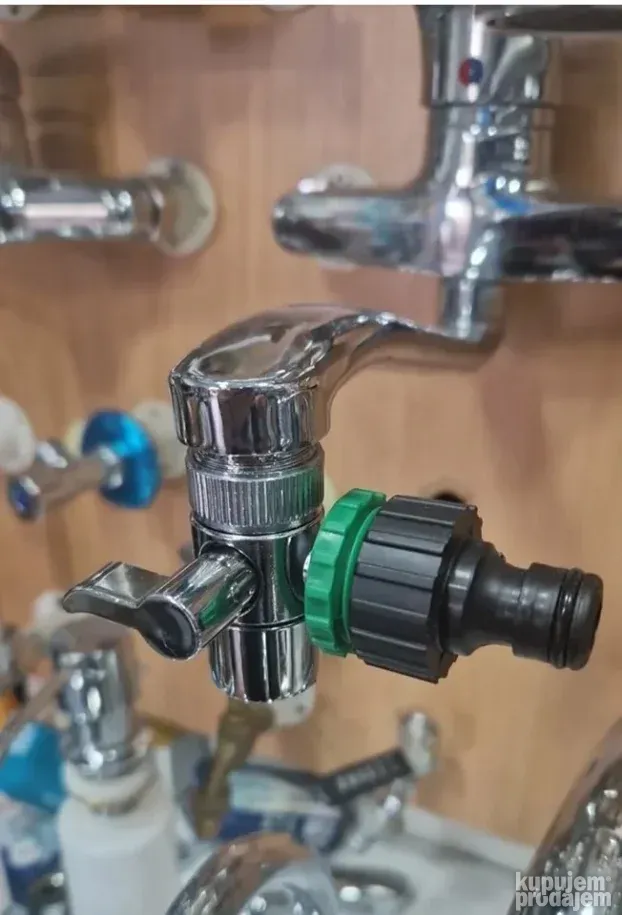 Nastavak za slavinu za crevo 999 din - KupujemProdajem