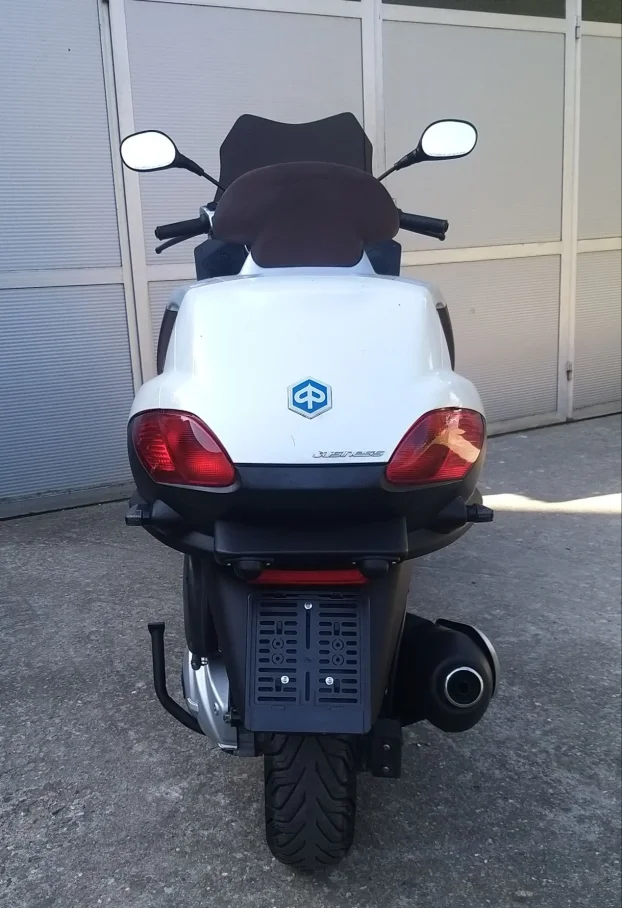 Piaggio Mp3 300 LT B Kategorija 2014 - KupujemProdajem