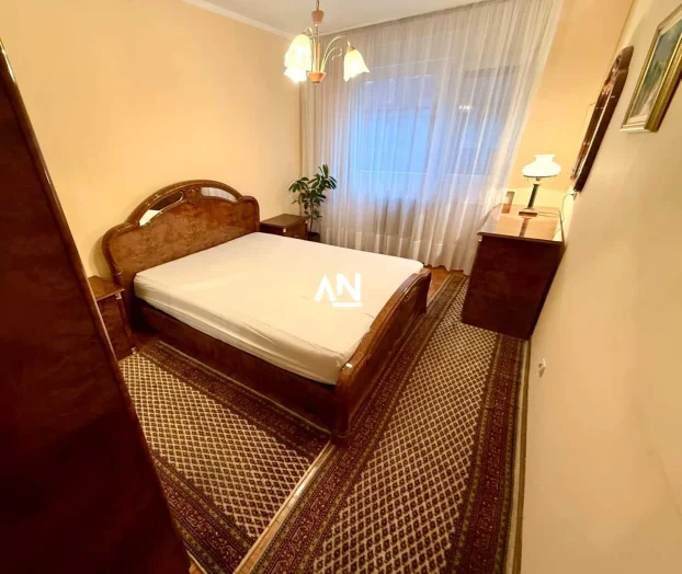 Kralja Petra, Opština Stari grad, 4.0 četvorosoban, 81 m² - KupujemProdajem