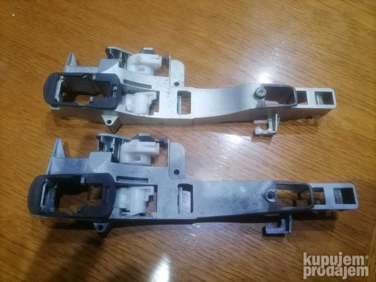 Citroen C4 Mk1 nosac spoljne rucke brave - KupujemProdajem