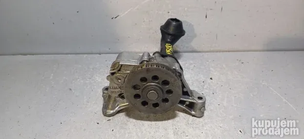 Uljna Pumpa Vw Passat B7 > 10-14 03L115105C - KupujemProdajem