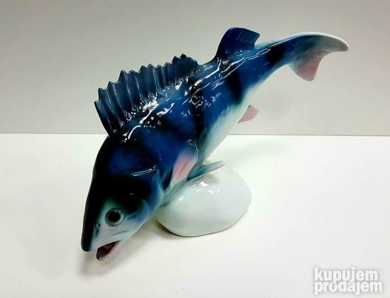 Figura riba Grgec - Royal Dux porcelan dužine 32cm - KupujemProdajem