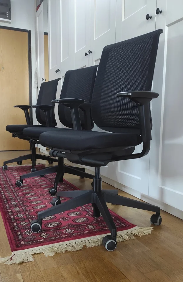 Steelcase Reply Air Black radna ergonomska stolica - KupujemProdajem