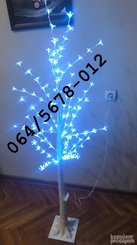 Novogodisnje Led svetlece drvo belo i crno - KupujemProdajem