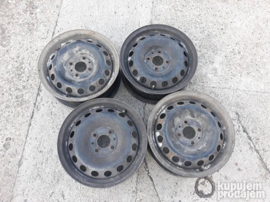 OTKUP celicnih felni-kupujem felne na teritoriji Bg-a i Srem ...