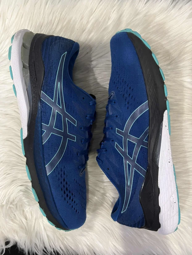 Patike Asika gel kayano 28 broj je 45 - KupujemProdajem